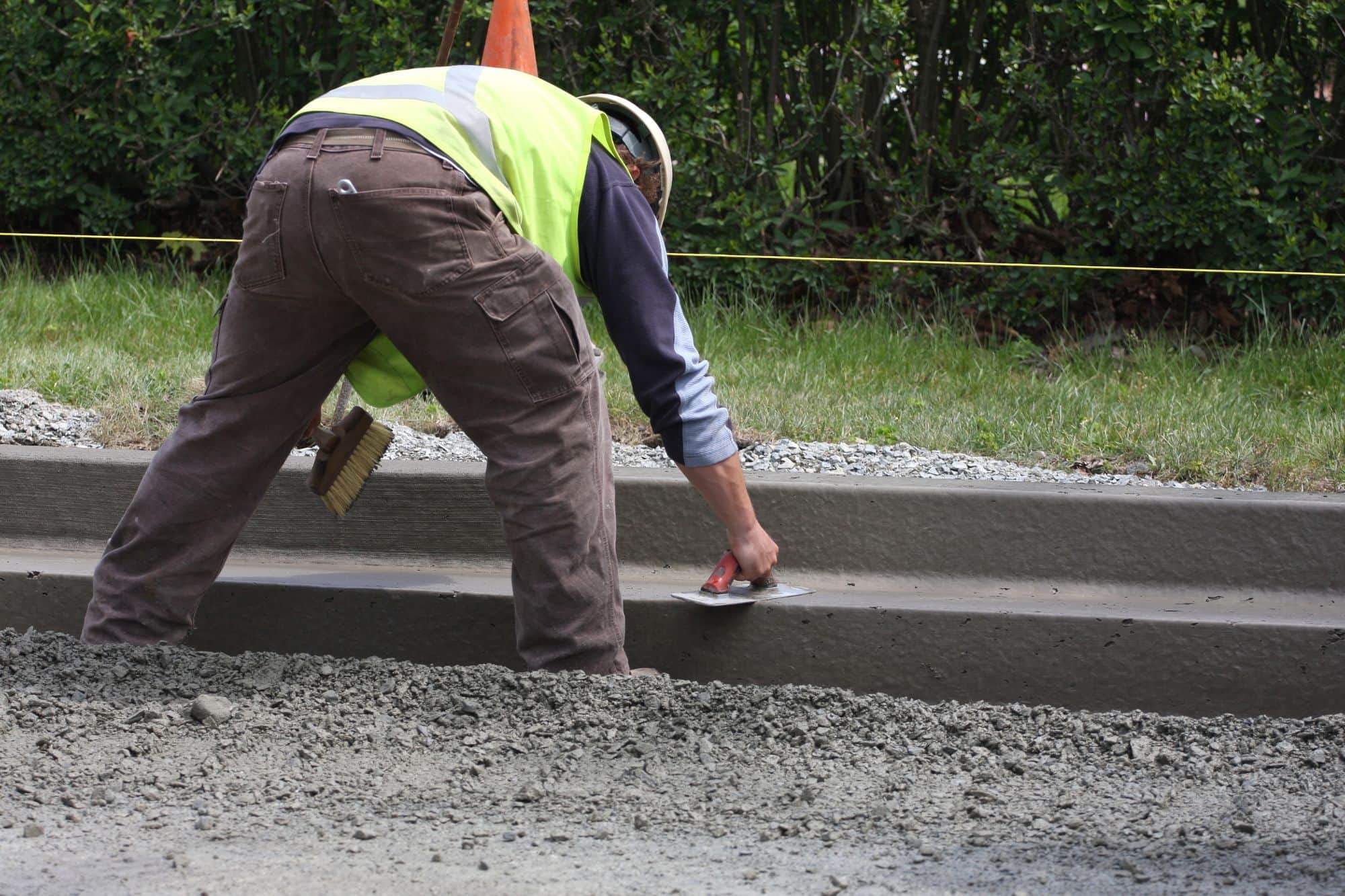 Concrete Curb Repair in Dallas, TX | Concrete Repair Services